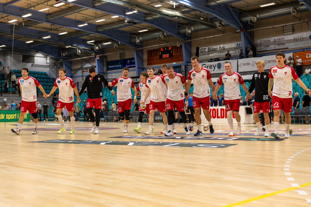 KIF Kolding sejrede i Sydbank Arena – Ellebæk tilbage på banen - KIF ...