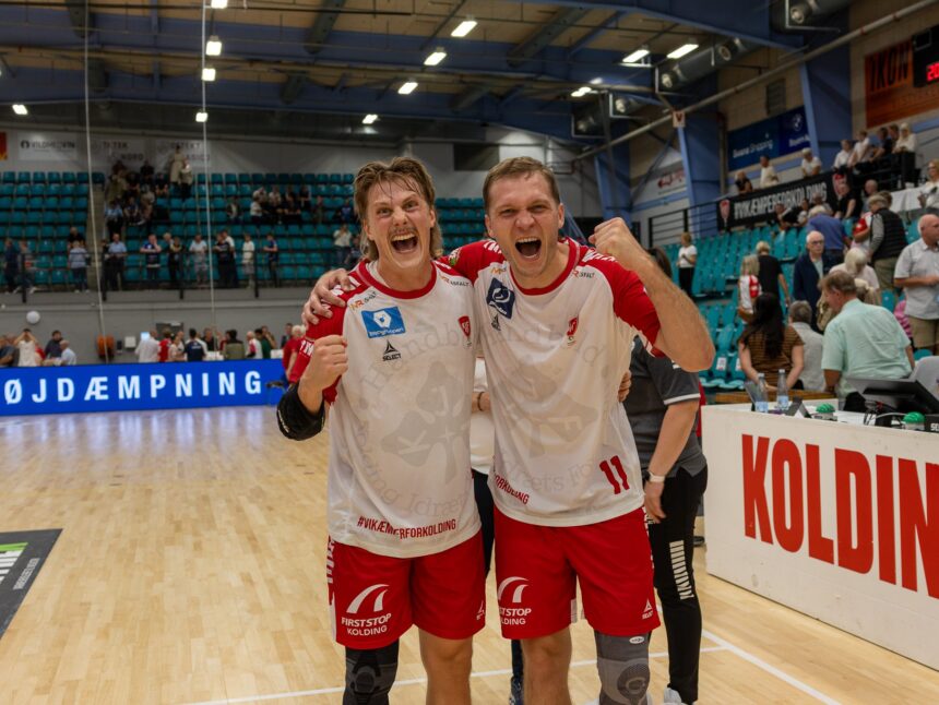 KIF-sejr i dramatisk topkamp - KIF Kolding